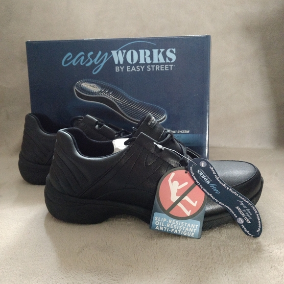 Easy Spirit | Shoes | New In Box Easy Works By Easy Spirit Non Skid ...